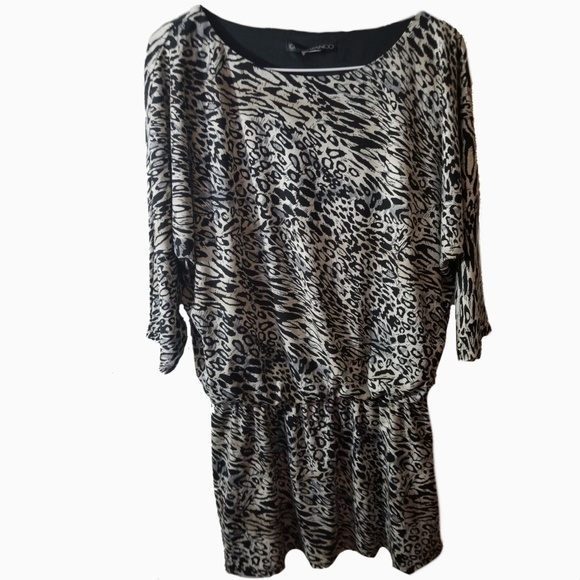 Coco Bianco | Tops | 525 Coco Bianco Medium Drop Waist Top | Poshmark